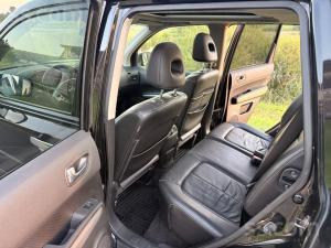 Black Nissan X-Trail 2009 in Riga, with an engine capacity of 2.00 L and mileage of 383 thousand km for 3500 €, photo 11 on AUTOMOTO.COM.LV