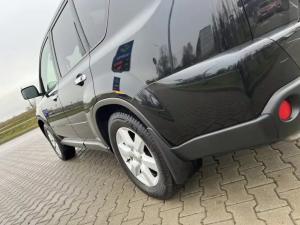 Black Nissan X-Trail 2010 in Jekabpils, with an engine capacity of 2.00 L and mileage of 278 thousand km for 6800 €, photo 12 on AUTOMOTO.COM.LV