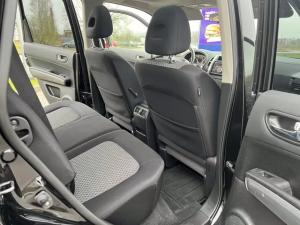 Black Nissan X-Trail 2010 in Jekabpils, with an engine capacity of 2.00 L and mileage of 278 thousand km for 6800 €, photo 18 on AUTOMOTO.COM.LV