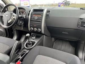 Black Nissan X-Trail 2010 in Jekabpils, with an engine capacity of 2.00 L and mileage of 278 thousand km for 6800 €, photo 20 on AUTOMOTO.COM.LV