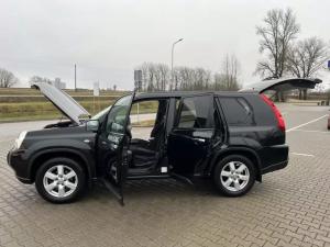 Black Nissan X-Trail 2010 in Jekabpils, with an engine capacity of 2.00 L and mileage of 278 thousand km for 6800 €, photo 28 on AUTOMOTO.COM.LV