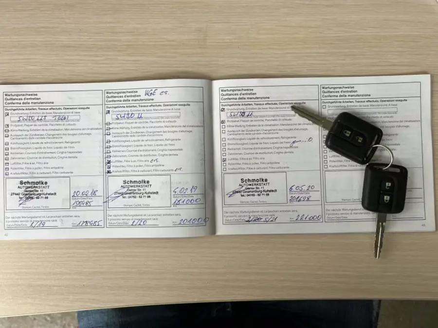 Black Nissan X-Trail 2010 in Jekabpils, with an engine capacity of 2.00 L and mileage of 278 thousand km for 6800 €, photo 30 on AUTOMOTO.COM.LV