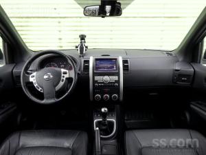 Melns Nissan X-Trail 2011 Rīga, ar dzinēja tilpumu 2.00 L un nobraukumu 268 tūkst. km par 6800 €, foto 5 vietnē AUTOMOTO.COM.LV