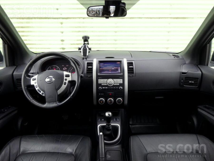 Melns Nissan X-Trail 2011 Rīga, ar dzinēja tilpumu 2.00 L un nobraukumu 268 tūkst. km par 6800 €, foto 5 vietnē AUTOMOTO.COM.LV