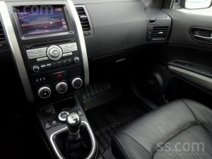Melns Nissan X-Trail 2011 Rīga, ar dzinēja tilpumu 2.00 L un nobraukumu 268 tūkst. km par 6800 €, foto 10 vietnē AUTOMOTO.COM.LV