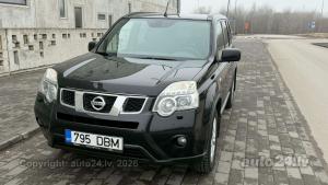 Black Nissan X-Trail 2011 in Tallinn, with an engine capacity of 2.00 L and mileage of 217 thousand km for 5600 €, photo  on AUTOMOTO.COM.LV