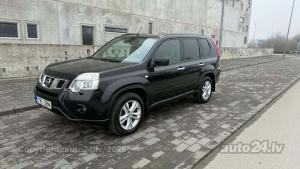 Melns Nissan X-Trail 2011 Tallina, ar dzinēja tilpumu 2.00 L un nobraukumu 217 tūkst. km par 5600 €, foto 2 vietnē AUTOMOTO.COM.LV