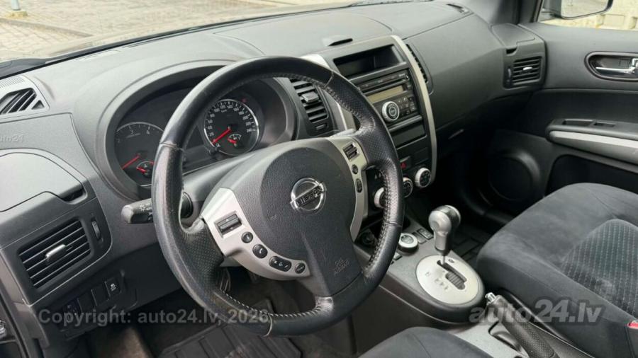 Melns Nissan X-Trail 2011 Tallina, ar dzinēja tilpumu 2.00 L un nobraukumu 217 tūkst. km par 5600 €, foto 10 vietnē AUTOMOTO.COM.LV