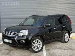 Black Nissan X-Trail 2011 in Riga, with an engine capacity of 2.00 L and mileage of 267 thousand km for 8450 €, photo  on AUTOMOTO.COM.LV
