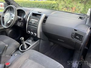 Melns Nissan X-Trail 2011 Rīga, ar dzinēja tilpumu 2.00 L un nobraukumu 231 tūkst. km par 7550 €, foto 20 vietnē AUTOMOTO.COM.LV