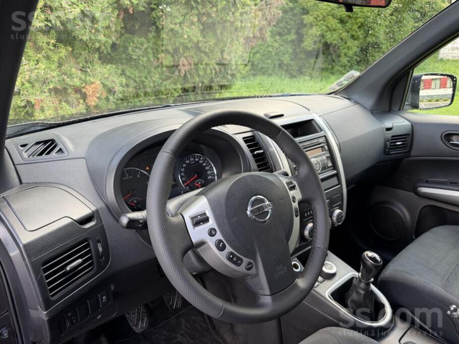 Melns Nissan X-Trail 2011 Rīga, ar dzinēja tilpumu 2.00 L un nobraukumu 231 tūkst. km par 7550 €, foto 21 vietnē AUTOMOTO.COM.LV