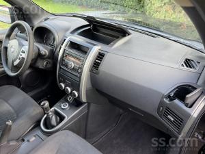 Melns Nissan X-Trail 2011 Rīga, ar dzinēja tilpumu 2.00 L un nobraukumu 231 tūkst. km par 7550 €, foto 22 vietnē AUTOMOTO.COM.LV