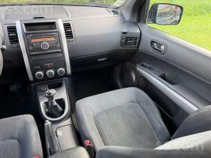 Melns Nissan X-Trail 2011 Rīga, ar dzinēja tilpumu 2.00 L un nobraukumu 231 tūkst. km par 7550 €, foto 24 vietnē AUTOMOTO.COM.LV