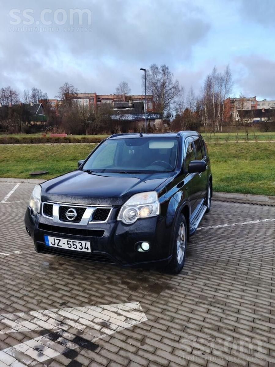 Melns Nissan X-Trail 2011 Rēzekne, ar dzinēja tilpumu 2.00 L un nobraukumu 246 tūkst. km par 6390 €, foto 1 vietnē AUTOMOTO.COM.LV