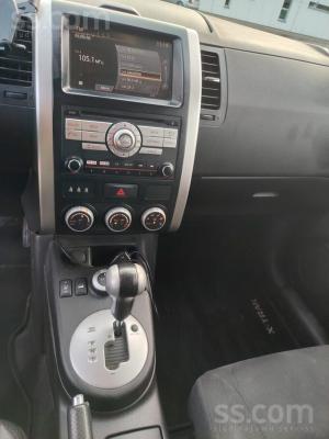 Melns Nissan X-Trail 2011 Rēzekne, ar dzinēja tilpumu 2.00 L un nobraukumu 246 tūkst. km par 6390 €, foto 7 vietnē AUTOMOTO.COM.LV