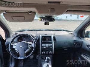 Melns Nissan X-Trail 2011 Rēzekne, ar dzinēja tilpumu 2.00 L un nobraukumu 246 tūkst. km par 6390 €, foto 8 vietnē AUTOMOTO.COM.LV