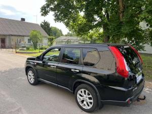 Melns Nissan X-Trail 2011 Kelmė, ar dzinēja tilpumu 2.00 L un nobraukumu 242 tūkst. km par 5400 €, foto 8 vietnē AUTOMOTO.COM.LV