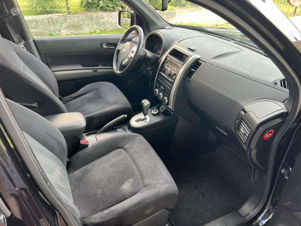 Melns Nissan X-Trail 2011 Kelmė, ar dzinēja tilpumu 2.00 L un nobraukumu 242 tūkst. km par 5400 €, foto 9 vietnē AUTOMOTO.COM.LV