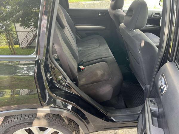 Melns Nissan X-Trail 2011 Kelmė, ar dzinēja tilpumu 2.00 L un nobraukumu 242 tūkst. km par 5400 €, foto 10 vietnē AUTOMOTO.COM.LV