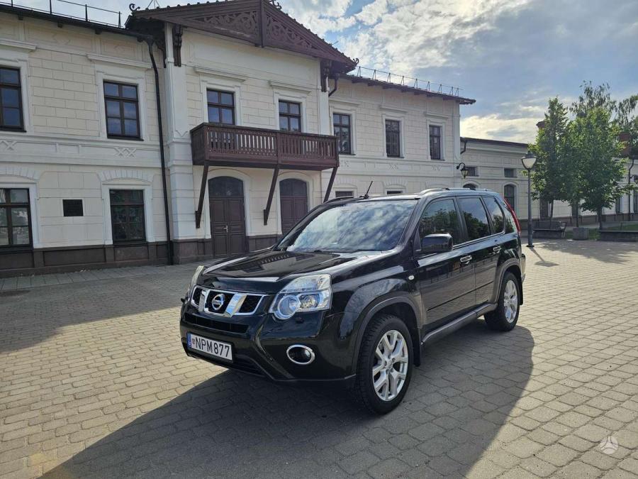 Melns Nissan X-Trail 2012 Mažeikiai, ar dzinēja tilpumu 2.00 L un nobraukumu 146 tūkst. km par 8700 €, foto 1 vietnē AUTOMOTO.COM.LV
