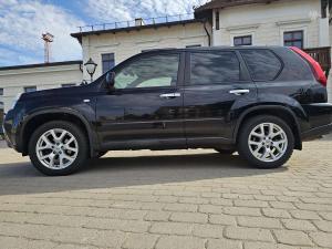 Melns Nissan X-Trail 2012 Mažeikiai, ar dzinēja tilpumu 2.00 L un nobraukumu 146 tūkst. km par 8700 €, foto 4 vietnē AUTOMOTO.COM.LV