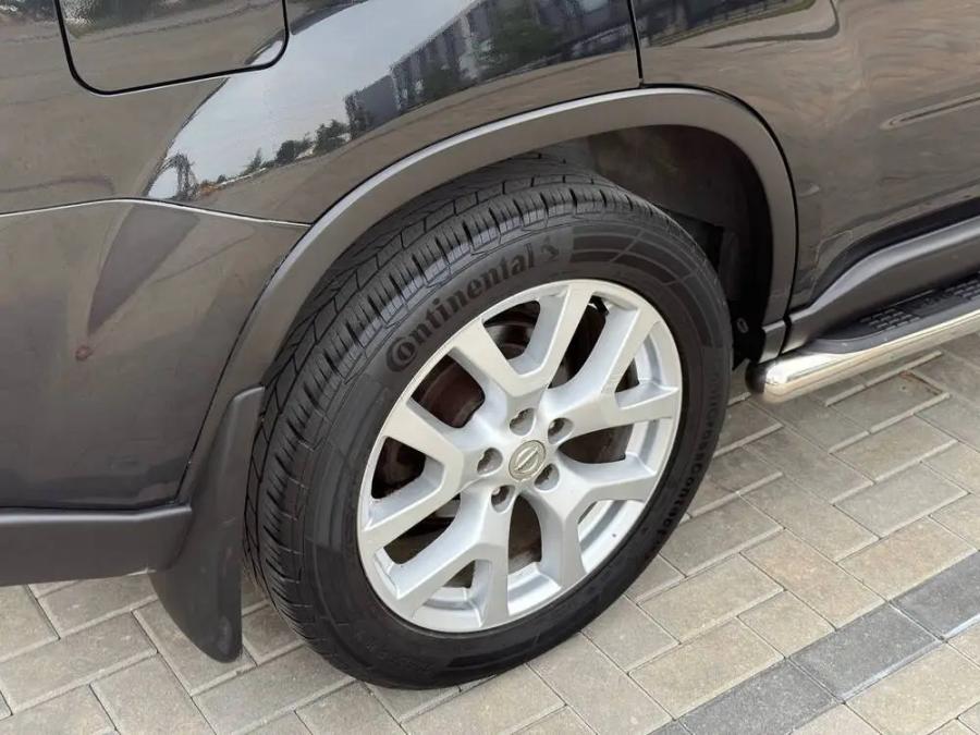 Melns Nissan X-Trail 2012 Rīga, ar dzinēja tilpumu 2.00 L un nobraukumu 260 tūkst. km par 9400 €, foto 31 vietnē AUTOMOTO.COM.LV