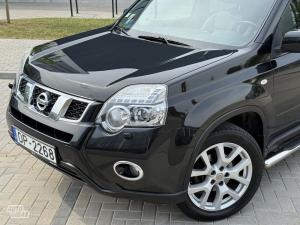 Black Nissan X-Trail 2012 in Riga, with an engine capacity of 2.00 L and mileage of 260 thousand km for 9400 €, photo 10 on AUTOMOTO.COM.LV
