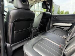 Black Nissan X-Trail 2012 in Riga, with an engine capacity of 2.00 L and mileage of 260 thousand km for 9400 €, photo 25 on AUTOMOTO.COM.LV