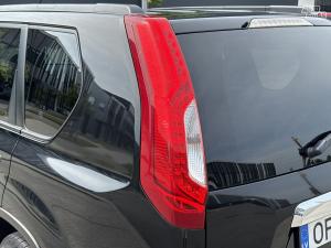 Black Nissan X-Trail 2012 in Riga, with an engine capacity of 2.00 L and mileage of 260 thousand km for 9400 €, photo 36 on AUTOMOTO.COM.LV