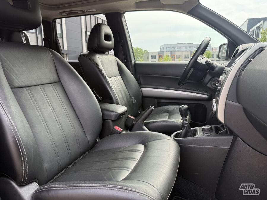 Melns Nissan X-Trail 2012 Rīga, ar dzinēja tilpumu 2.00 L un nobraukumu 260 tūkst. km par 9400 €, foto 18 vietnē AUTOMOTO.COM.LV