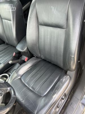 Black Nissan X-Trail 2012 in Marijampole, with an engine capacity of 2.00 L and mileage of 260 thousand km for 4800 €, photo 11 on AUTOMOTO.COM.LV
