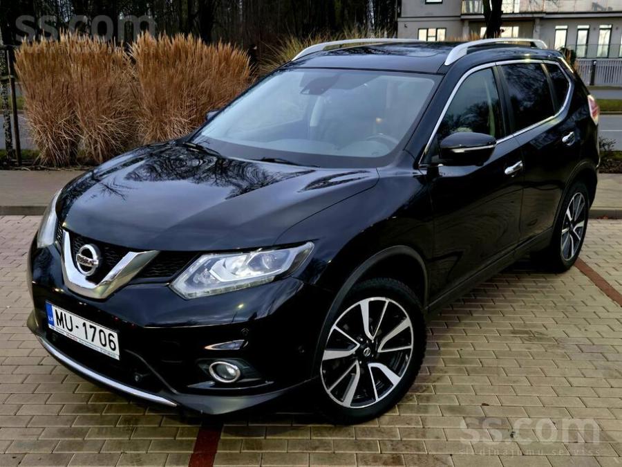 Black Nissan X-Trail 2014 in Jurmala, with an engine capacity of 1.60 L and mileage of 197 thousand km for 8990 €, photo 1 on AUTOMOTO.COM.LV