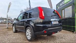 Melns Nissan X-Trail 2014 Rīga, ar dzinēja tilpumu 2.00 L un nobraukumu 217 tūkst. km par 8400 €, foto 4 vietnē AUTOMOTO.COM.LV