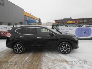 Black Nissan X-Trail 2014 in Viljandi, with an engine capacity of 1.60 L and mileage of 180 thousand km for 10990 €, photo 20 on AUTOMOTO.COM.LV