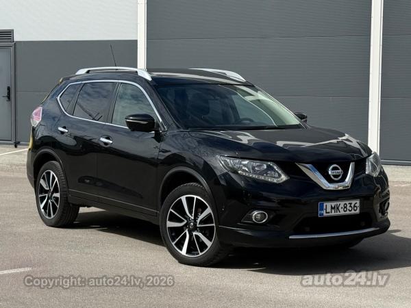 Black Nissan X-Trail 2014 in Tallinn, with an engine capacity of 1.60 L and mileage of 247 thousand km for 7990 €, photo 2 on AUTOMOTO.COM.LV