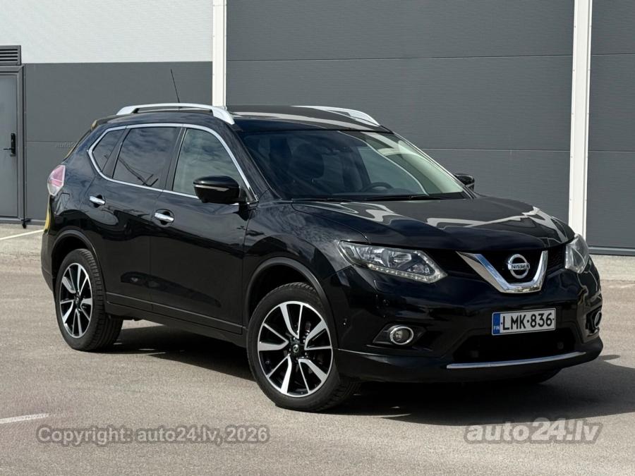 Black Nissan X-Trail 2014 in Tallinn, with an engine capacity of 1.60 L and mileage of 247 thousand km for 7990 €, photo 3 on AUTOMOTO.COM.LV
