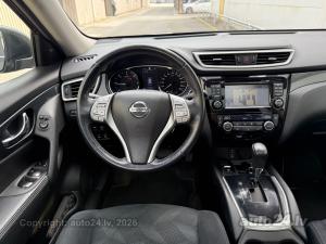 Black Nissan X-Trail 2014 in Tallinn, with an engine capacity of 1.60 L and mileage of 247 thousand km for 7990 €, photo 12 on AUTOMOTO.COM.LV
