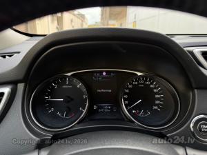 Black Nissan X-Trail 2014 in Tallinn, with an engine capacity of 1.60 L and mileage of 247 thousand km for 7990 €, photo 18 on AUTOMOTO.COM.LV