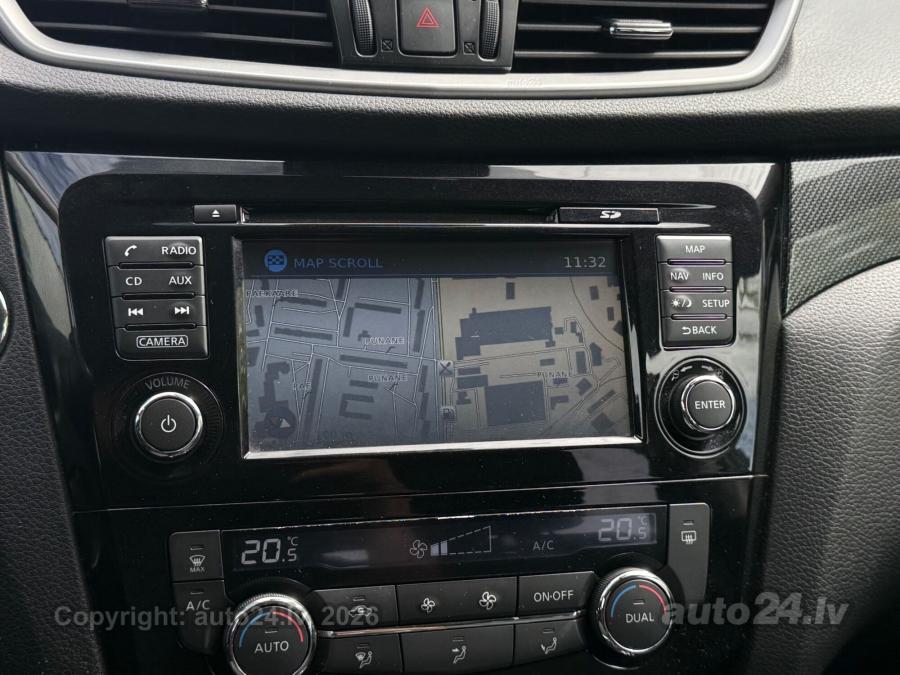 Black Nissan X-Trail 2014 in Tallinn, with an engine capacity of 1.60 L and mileage of 247 thousand km for 7990 €, photo 19 on AUTOMOTO.COM.LV