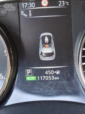 Black Nissan X-Trail 2014 in Kazlu Ruda, with an engine capacity of 1.60 L and mileage of 117 thousand km for 12000 €, photo 6 on AUTOMOTO.COM.LV