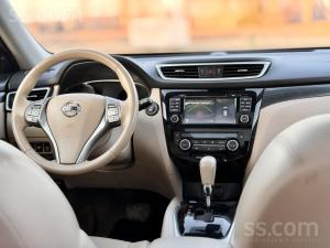Black Nissan X-Trail 2014 in Ogre, with an engine capacity of 1.60 L and mileage of 231 thousand km for 8800 €, photo 7 on AUTOMOTO.COM.LV