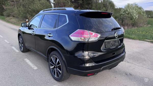 Melns Nissan X-Trail 2014 Kelmė, ar dzinēja tilpumu 1.60 L un nobraukumu 202 tūkst. km par 7900 €, foto 4 vietnē AUTOMOTO.COM.LV