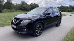 Black Nissan X-Trail 2014 in Kelme, with an engine capacity of 1.60 L and mileage of 202 thousand km for 7500 €, photo  on AUTOMOTO.COM.LV