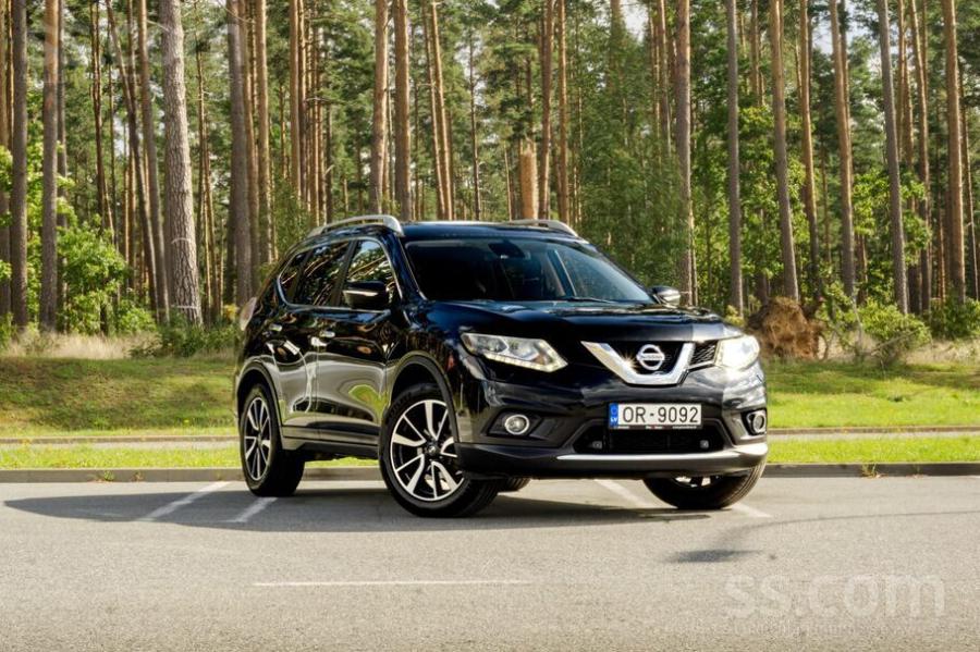 Melns Nissan X-Trail 2014 Rīga, ar dzinēja tilpumu 1.60 L un nobraukumu 289 tūkst. km par 8490 €, foto 3 vietnē AUTOMOTO.COM.LV