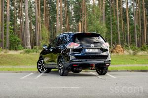 Melns Nissan X-Trail 2014 Rīga, ar dzinēja tilpumu 1.60 L un nobraukumu 289 tūkst. km par 8490 €, foto 9 vietnē AUTOMOTO.COM.LV