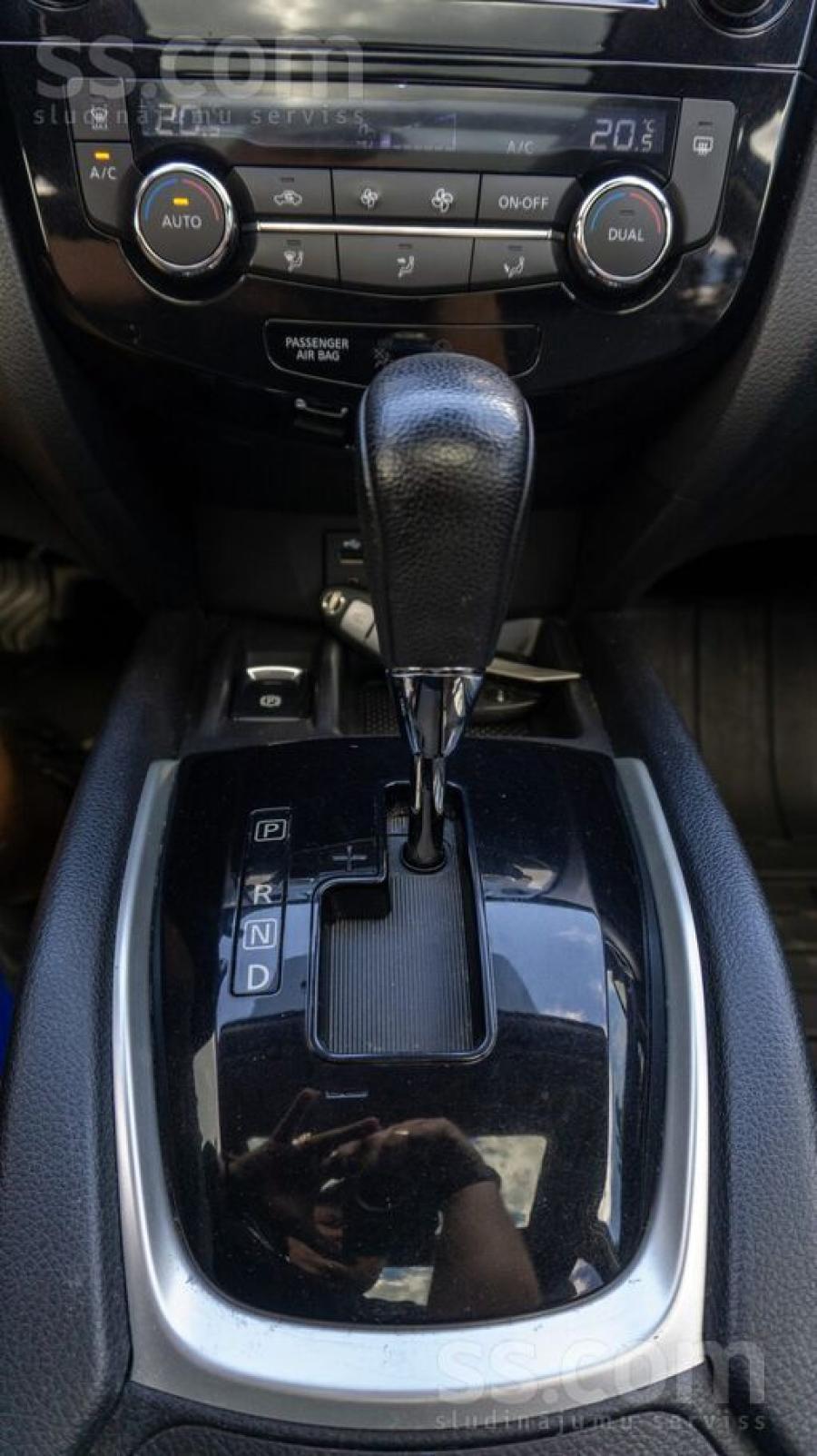 Melns Nissan X-Trail 2014 Rīga, ar dzinēja tilpumu 1.60 L un nobraukumu 289 tūkst. km par 8490 €, foto 17 vietnē AUTOMOTO.COM.LV