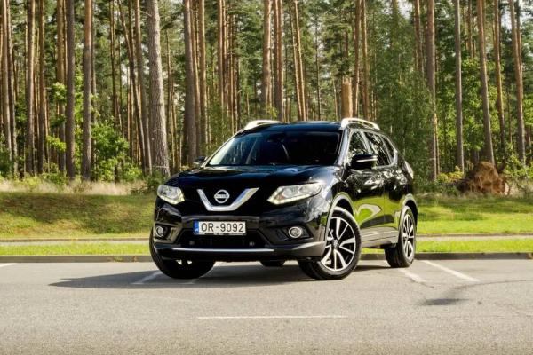 Ниссан ИксТрейл 2014 в Рига на AUTOMOTO.COM.LV Черный Ниссан ИксТрейл 2014 в Рига, объемом двигателя 1.60 л и пробегом 289 тыс. км за 8490 €, фото 1 на AUTOMOTO.COM.LV