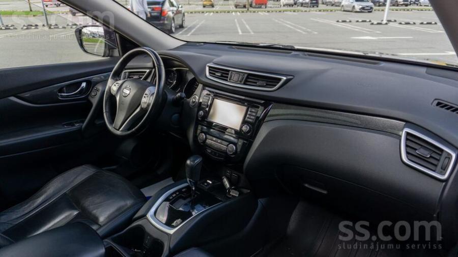 Melns Nissan X-Trail 2014 Rīga, ar dzinēja tilpumu 1.60 L un nobraukumu 289 tūkst. km par 8490 €, foto 12 vietnē AUTOMOTO.COM.LV