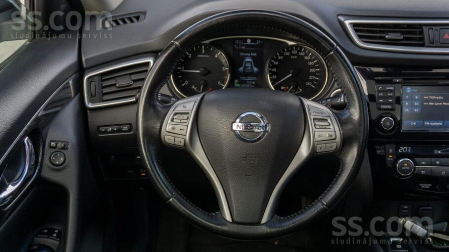 Melns Nissan X-Trail 2014 Rīga, ar dzinēja tilpumu 1.60 L un nobraukumu 289 tūkst. km par 8490 €, foto 15 vietnē AUTOMOTO.COM.LV