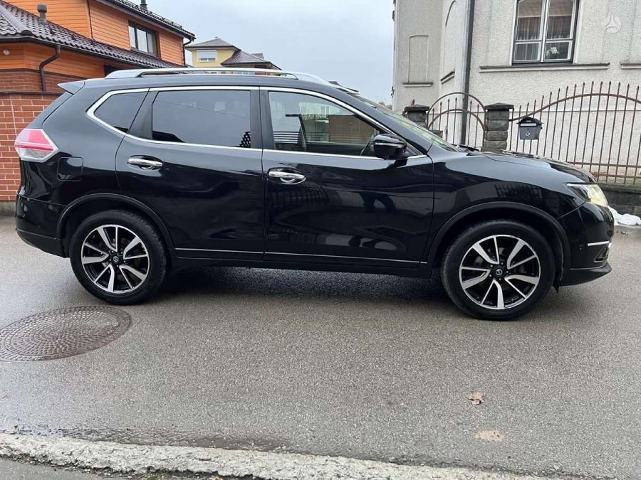Melns Nissan X-Trail 2015 Kauņa, ar dzinēja tilpumu 1.60 L un nobraukumu 285 tūkst. km par 9500 €, foto 5 vietnē AUTOMOTO.COM.LV